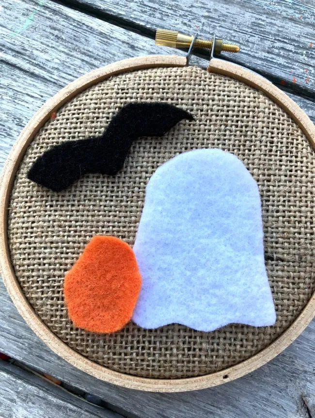 Mini Hoop Art Designs for Autumn - Laura Kelly's Inklings