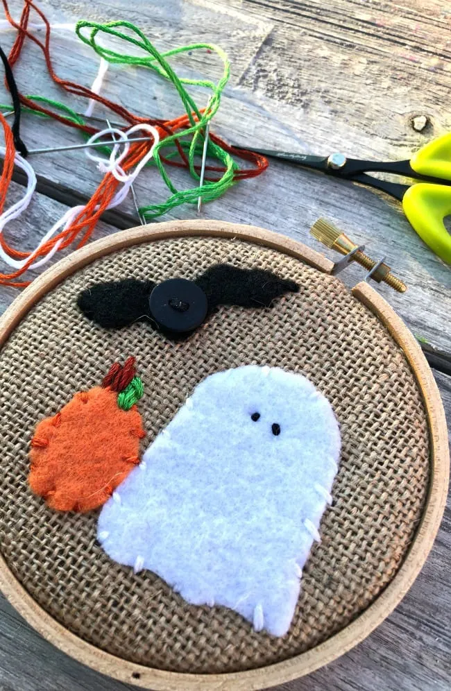 Mini Hoop Art Designs for Autumn - Laura Kelly's Inklings