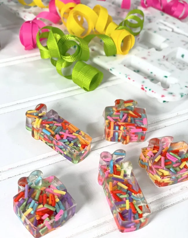 How to Make the Easiest Resin Charm With Sprinkles - Laura Kelly's Inklings