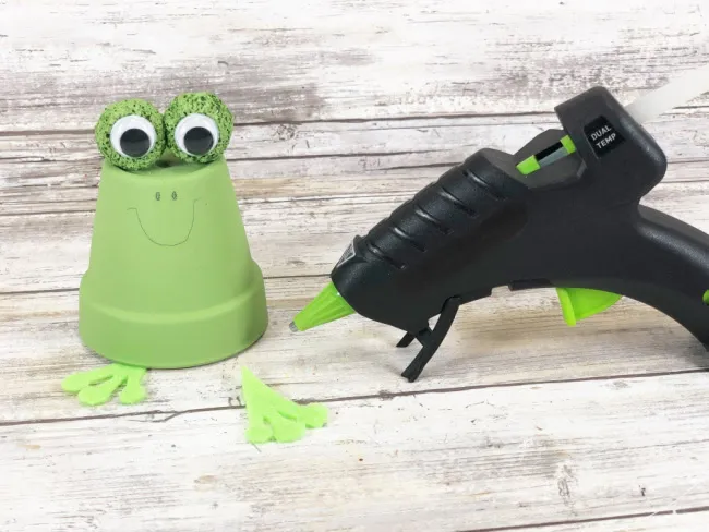 Terracotta Plant Pot Frog Craft Idea - Laura Kelly's Inklings