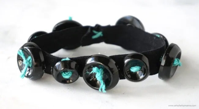 DIY Keychain With Button and Trim - Laura Kelly's Inklings