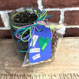 Coffee Filter Earth Day Craft With Printable Pledge - Laura Kelly's ...