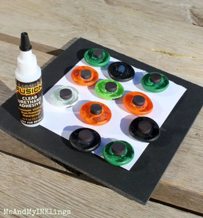 Spooky Painted Magnets with a Halloween Memo Printable - Laura Kelly's ...