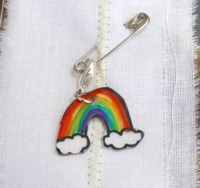 Over 30 Rainbow Crafts for Girl Scout Bridging Ideas and SWAPS Too ...