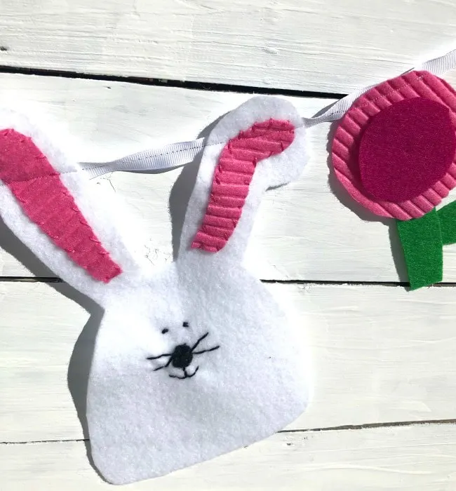 Springtime Easter Bunny Garland Printable Decor Project - Laura Kelly's ...