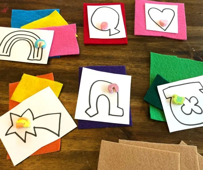 DIY Lucky Charms Garland Free Printable Pattern - Laura Kelly's Inklings