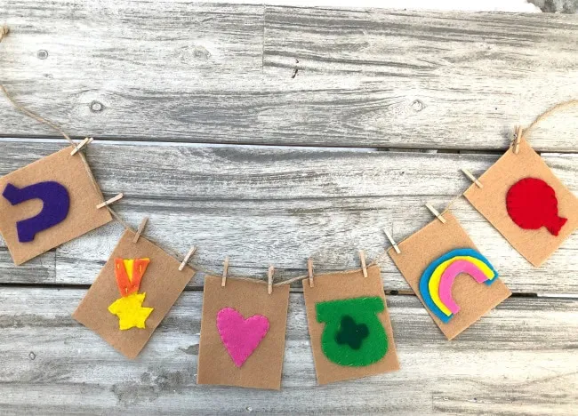 DIY Lucky Charms Garland Free Printable Pattern - Laura Kelly's Inklings