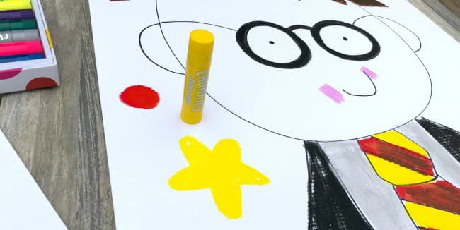 Pin the Scar on Harry Potter Poster Party Game