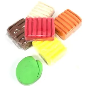 DIY Clay Leaves - Laura Kelly's Inklings