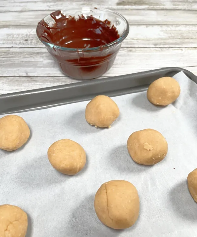 Homemade No Bake Buckeye Cookie Recipe - Laura Kelly's Inklings